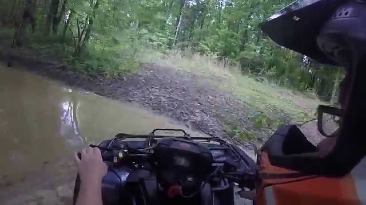 2014 Honda foreman 500 4x4 mudding - YouTube