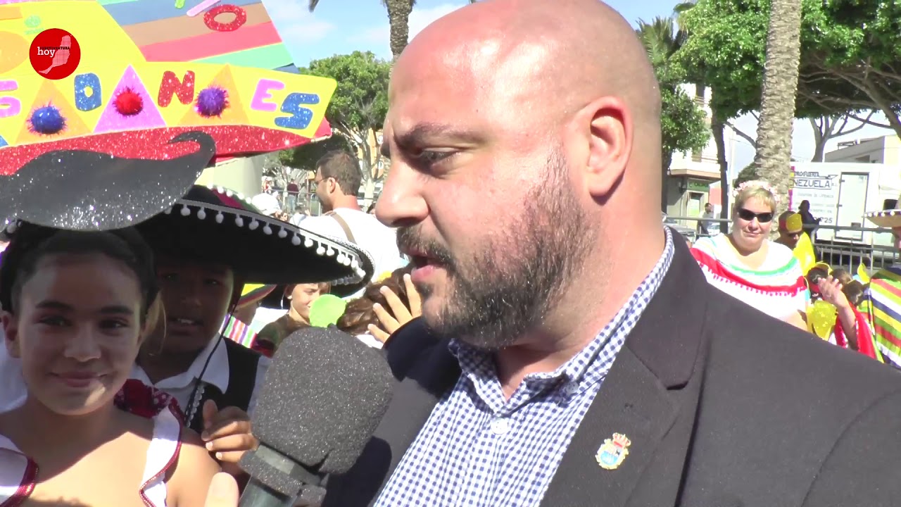 Entrevista a David Perdomo - Carnaval 2020 - YouTube