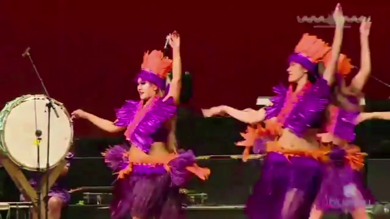 Manea Pacifica - Cook Islands Drum Dance - YouTube