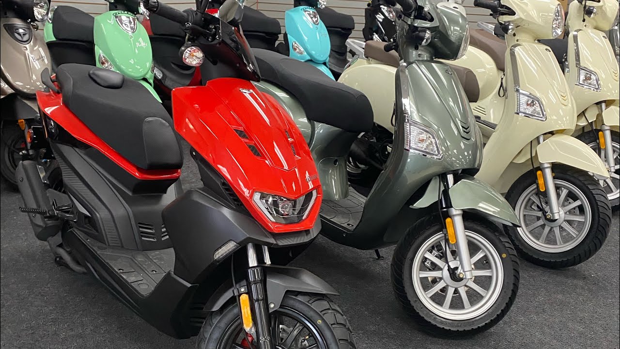 2022 Genuine Rattler 200i - YouTube