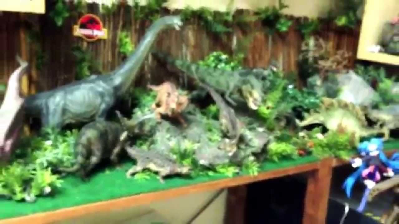 Jurassic park diorama display landscape 2 - Papo dinosaurs figures ...