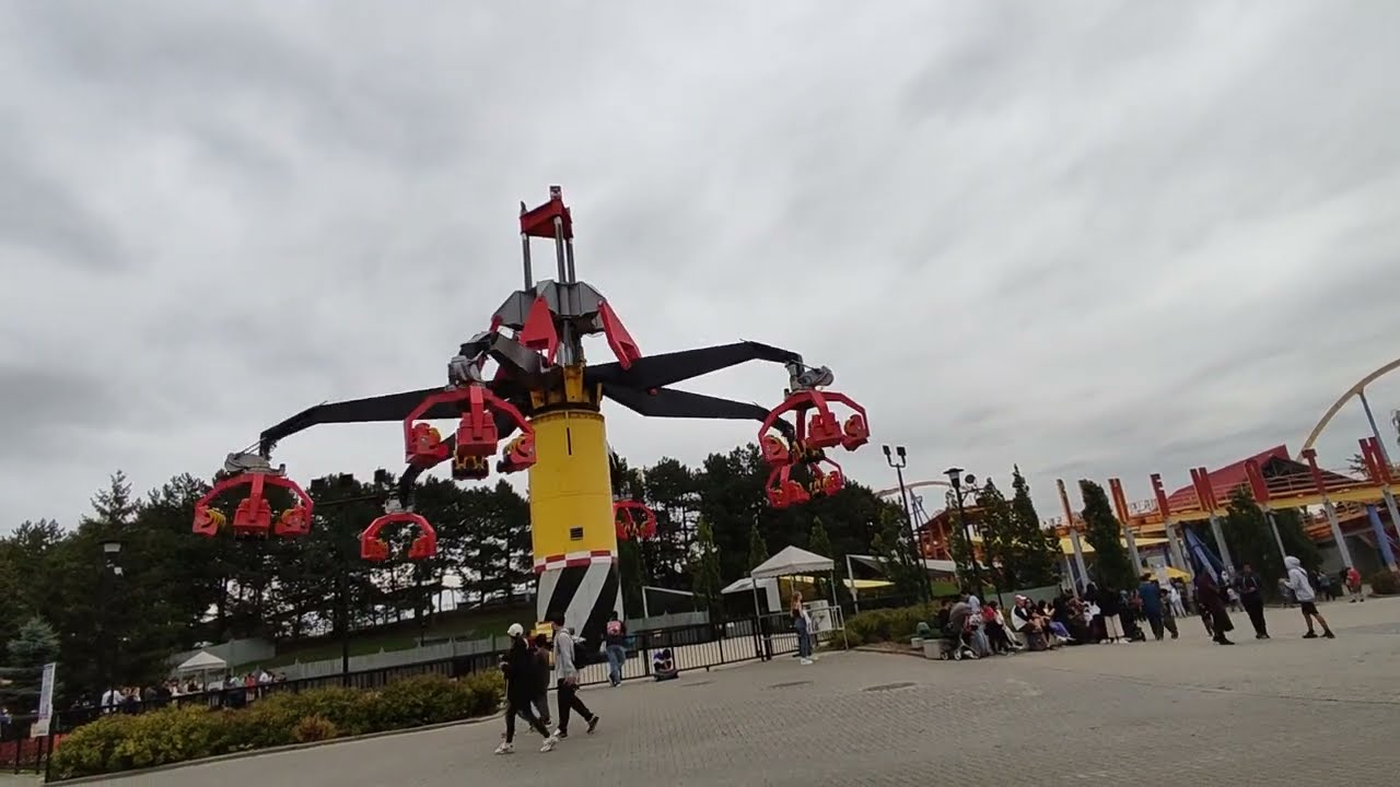 Toronto - Canada's Wonderland - Sledge Hammer - YouTube