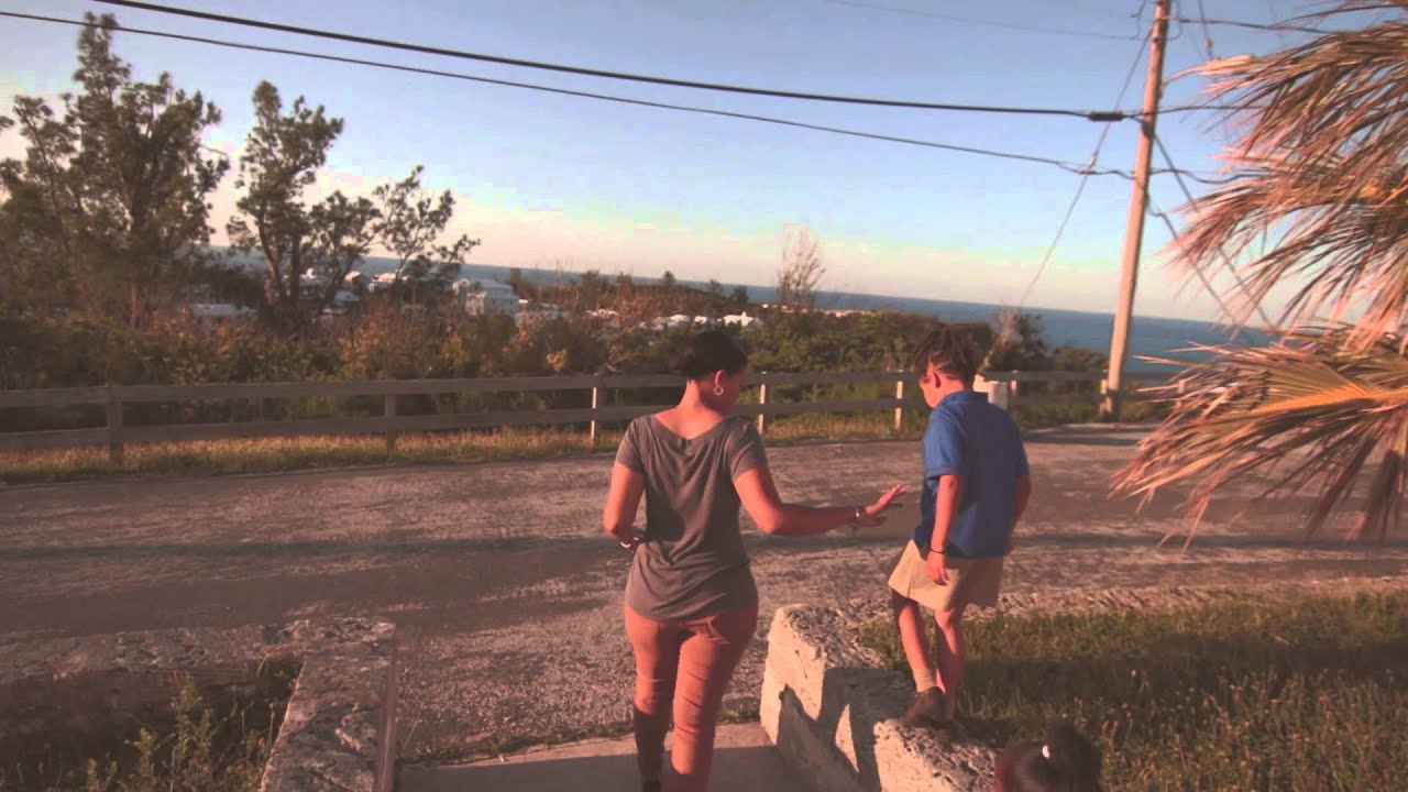 Bermuda Foodie Episode 03 Halls Snow Balls - YouTube