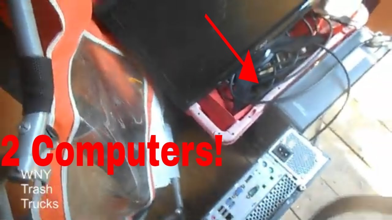Dumpster Diving and Trash Picking Finds (7) 2 Computers Found - YouTube