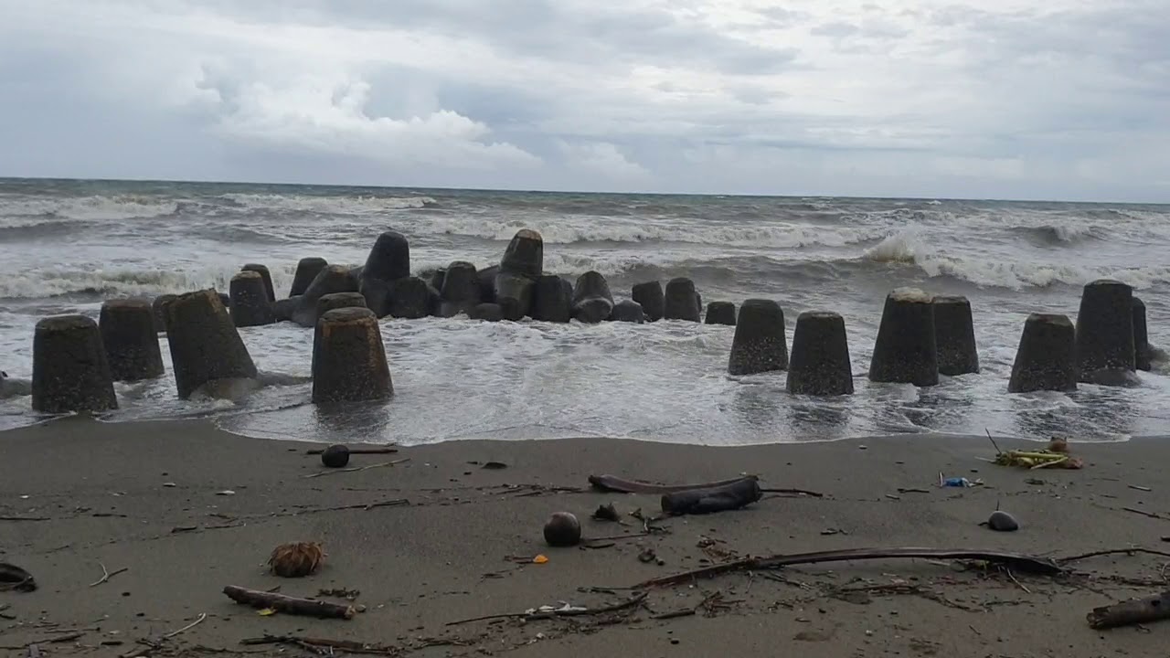 Experience southwest monsoon in So. Leyte PH pacific sea|Hanging ...