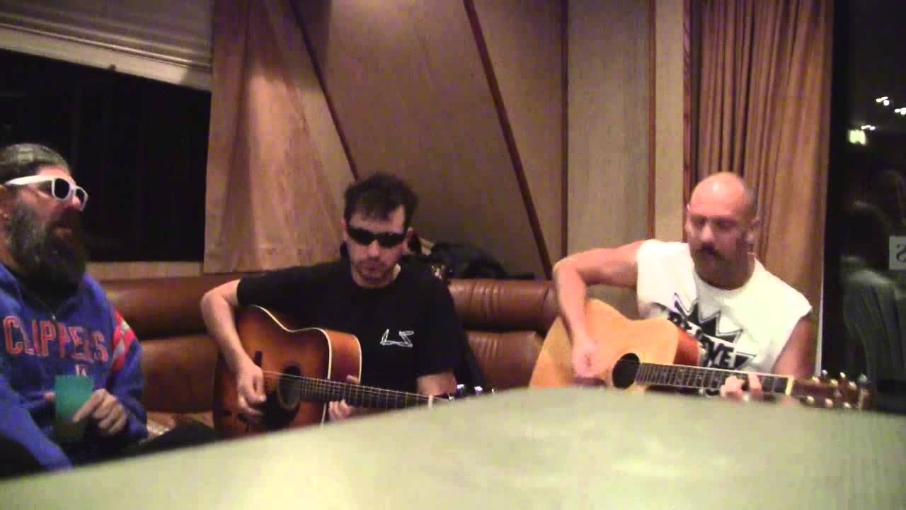 Joshua Fischel, Mr Crumb, Mic Dangerously, Shasta Lake 2013 - YouTube