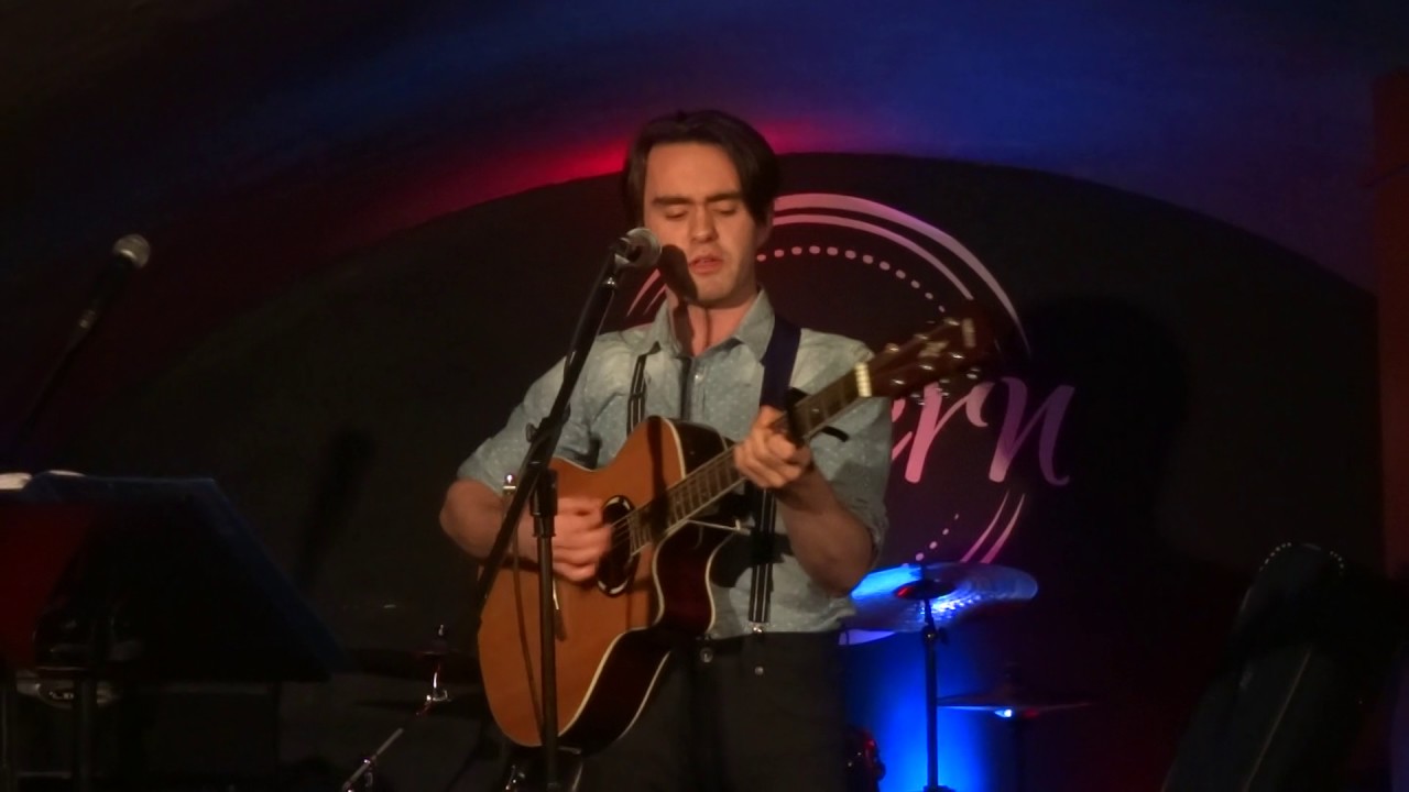 Brad Dale "Hey Soul Sister" live @ The Cavern Gloucester UK - YouTube