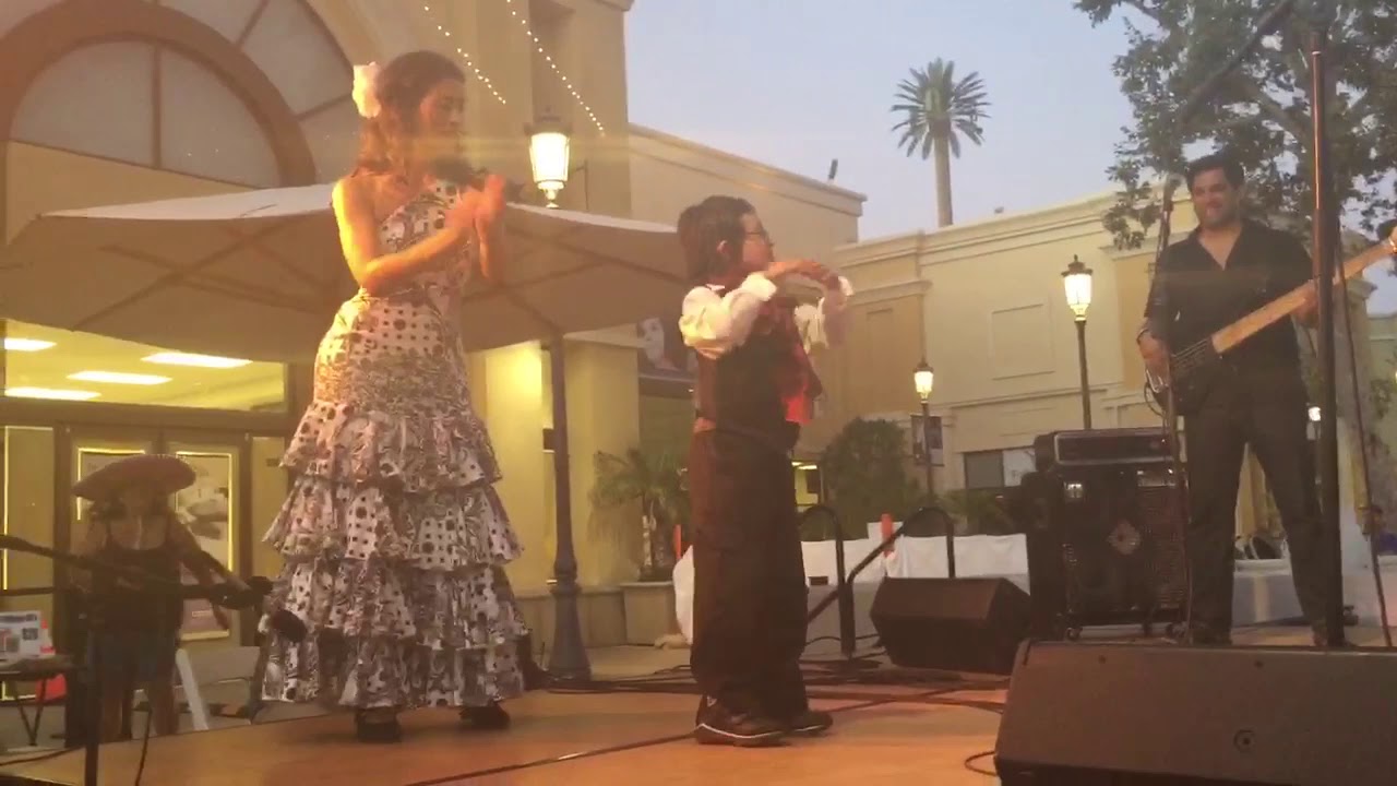 Gabriel Velasquez first dance. - YouTube