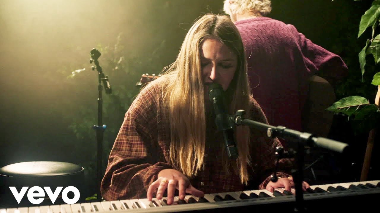 Jeremy Zucker & Chelsea Cutler - you were good to me (live from the ...