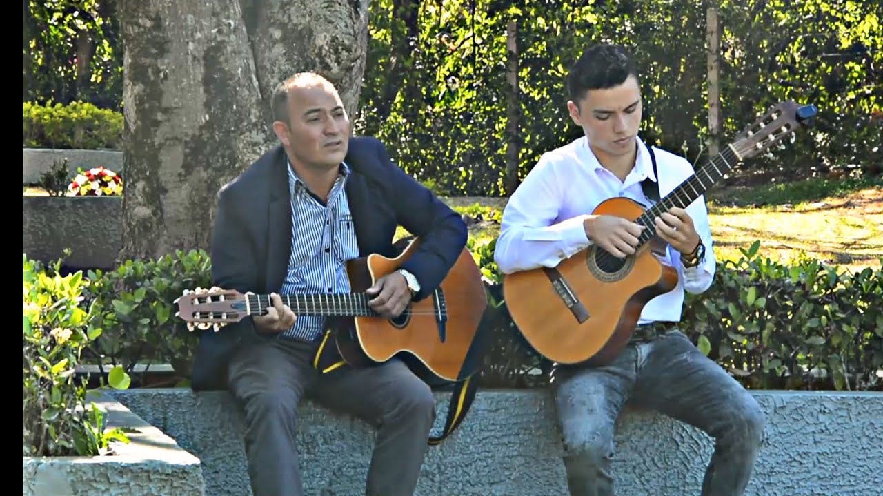 🔴A PASO LENTO ((Vídeo Oficial)). - YouTube