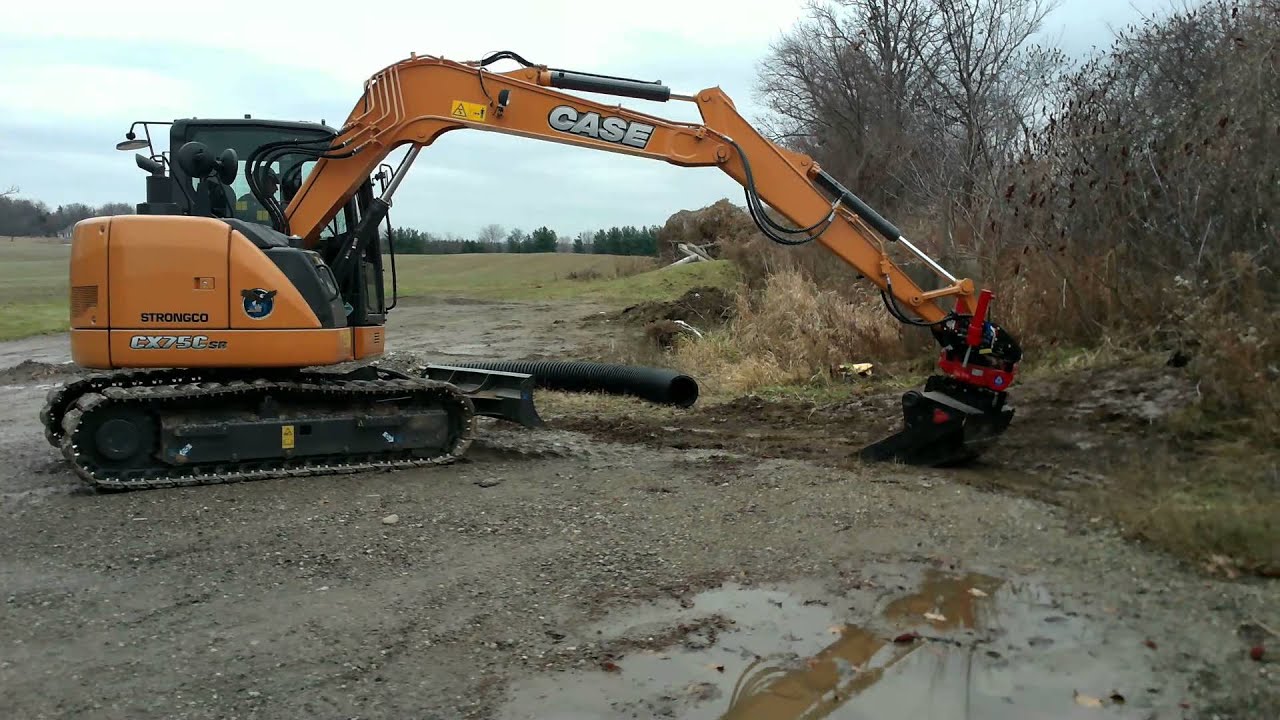 Case CX75C SR Rototilt - YouTube
