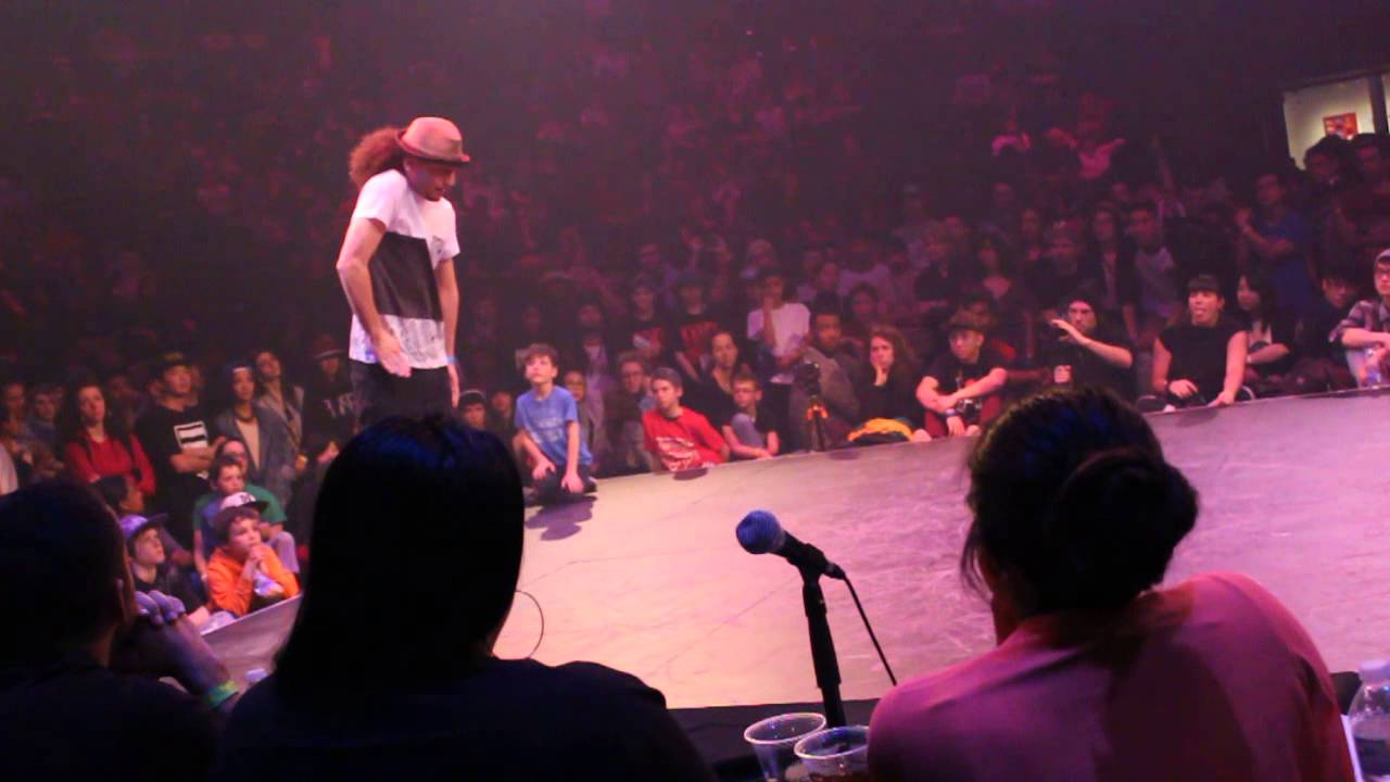 Bust a Move 2014 POPPIN Snapp vs Lady Beast - YouTube