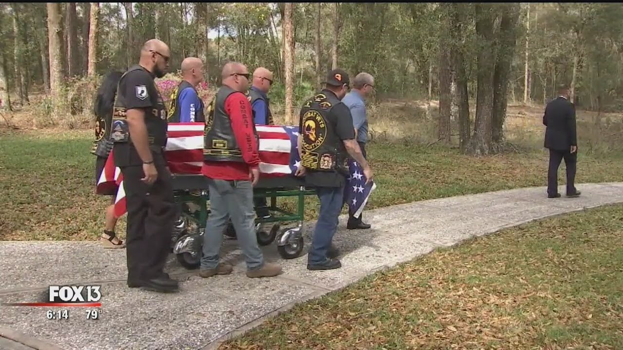 Vets helping vets: Unclaimed Marine gets rolling final tribute - YouTube