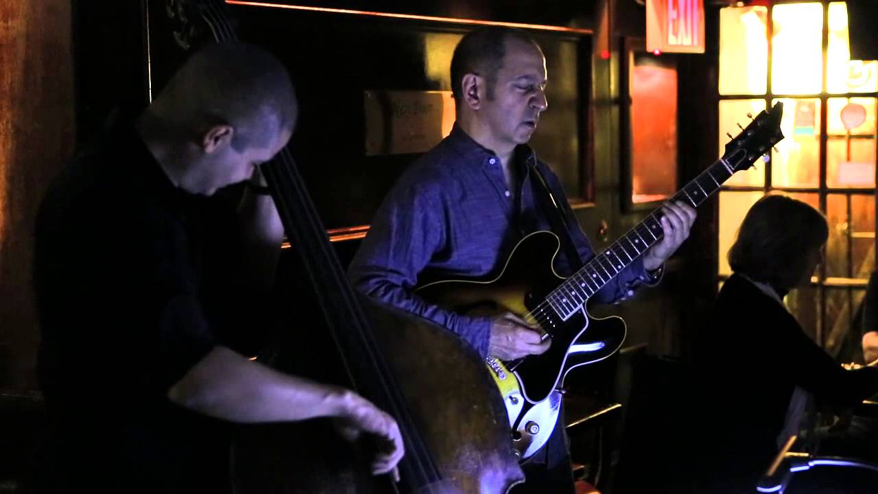 Greg Skaff trio-Beehive @ Bar Next Door - YouTube