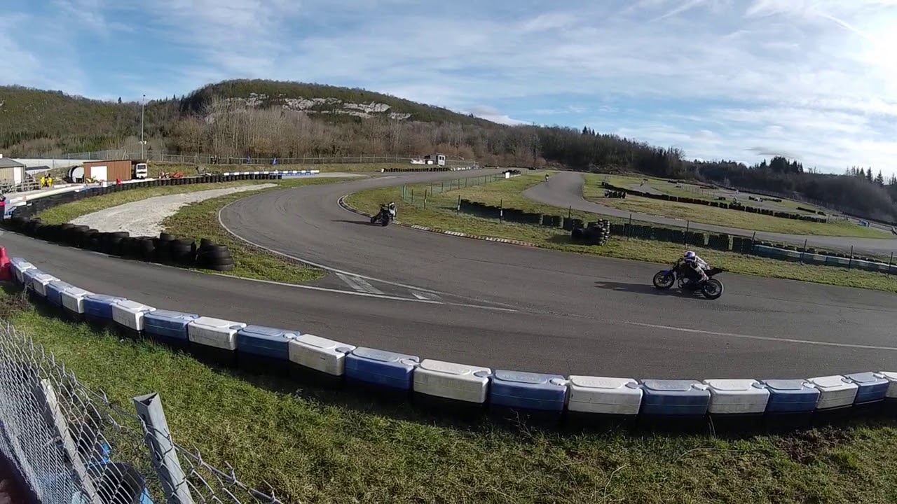 Malcor racer 190 zs Circuit Jura sud - YouTube