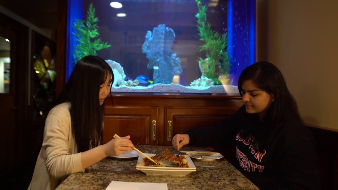 American College Students Try Authentic Chinese Food - YouTube