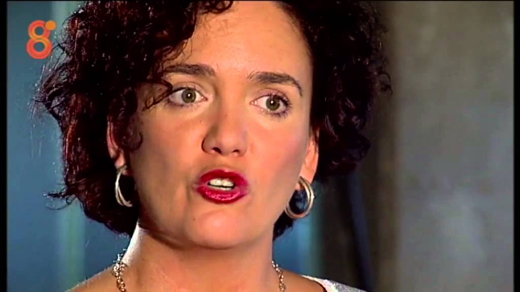 Anabel Rodríguez nos habla de "Azaría" - YouTube