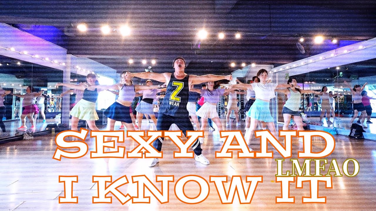 SEXY AND I KNOW IT / LMFAO / ZUMBA / EASY FITNESS DANCE - YouTube