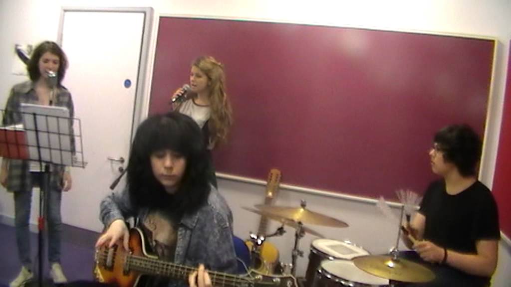 Country Chloe Vicky - YouTube
