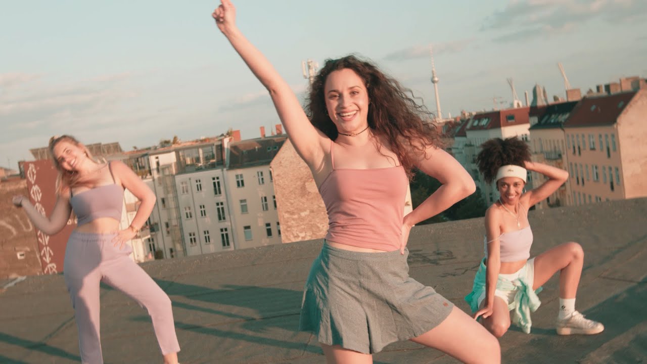 Lika - Mehr als nur gern (Official Video) - YouTube Music