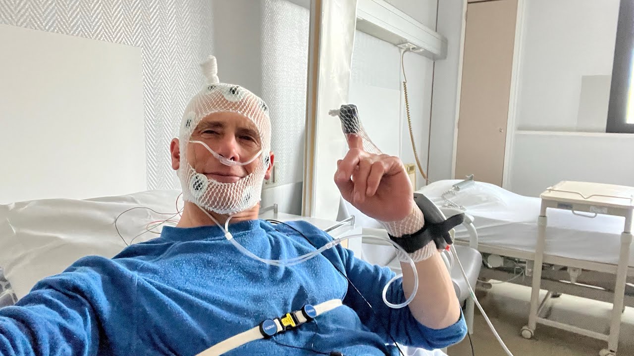 POLYSOMNOGRAPHIE en clinique ! APNÉE DU SOMMEIL ! DÉTAILS et ASPECTS ...