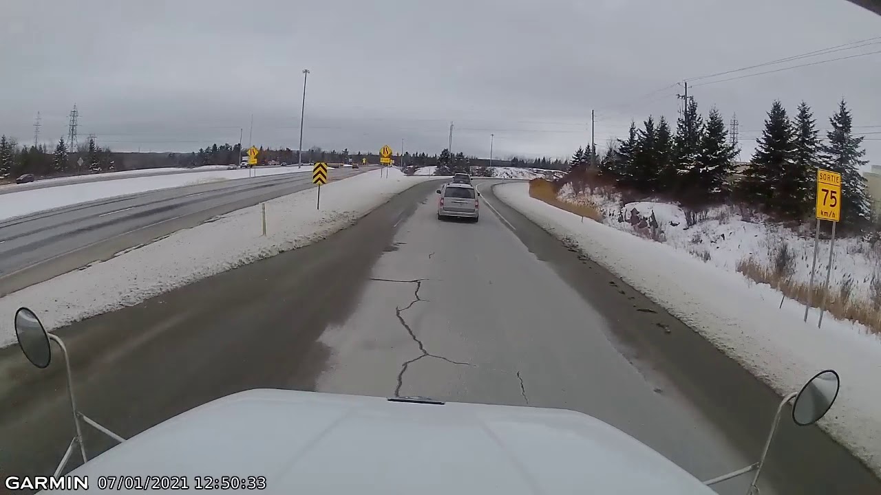 Quebec road rage sherbrooke dashcam - YouTube