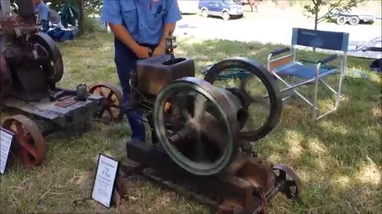 1920 International 3HP M type Start Up. - YouTube