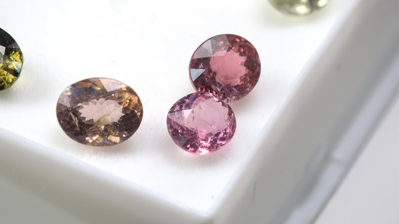 10+ct Parcel Cuprian Elbaite Tourmaline Salade - Video 1 - YouTube