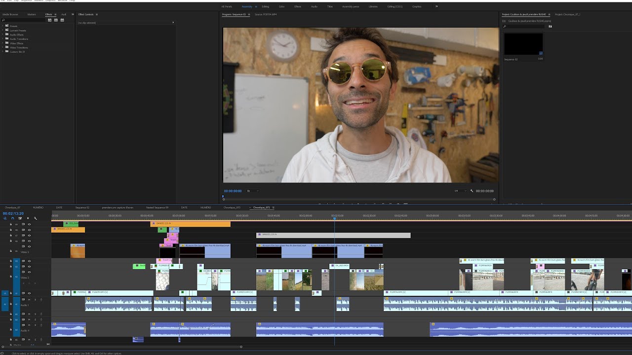 Apprendre le montage : LA TIMELINE - YouTube