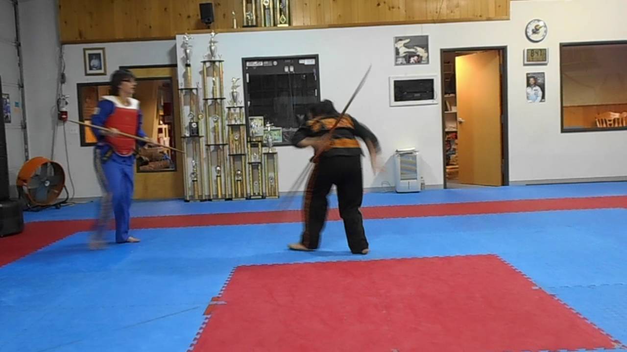 Bo Staff weapon demonstration - YouTube