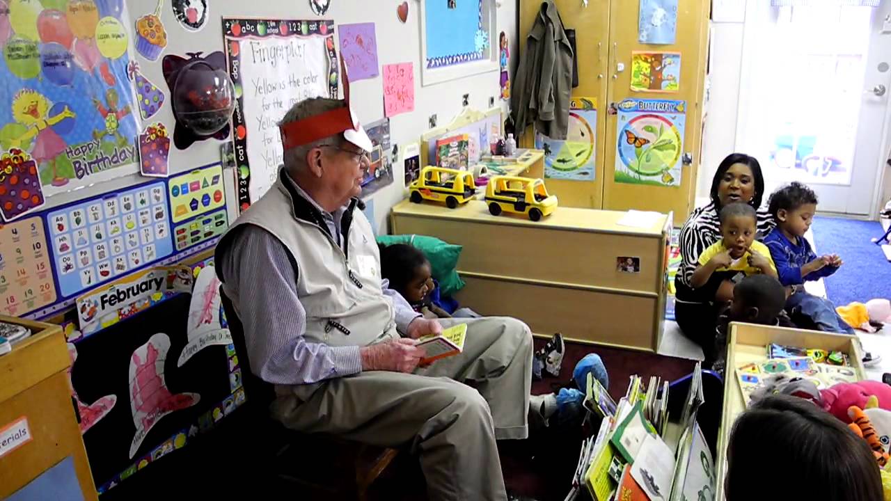 Read Across America Day at the Children's Center - YouTube