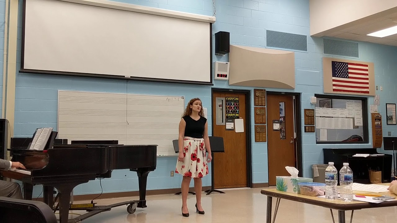 Laura Laberge singing Au Bord De L'Eau Composed by Gabriel Fauré - YouTube