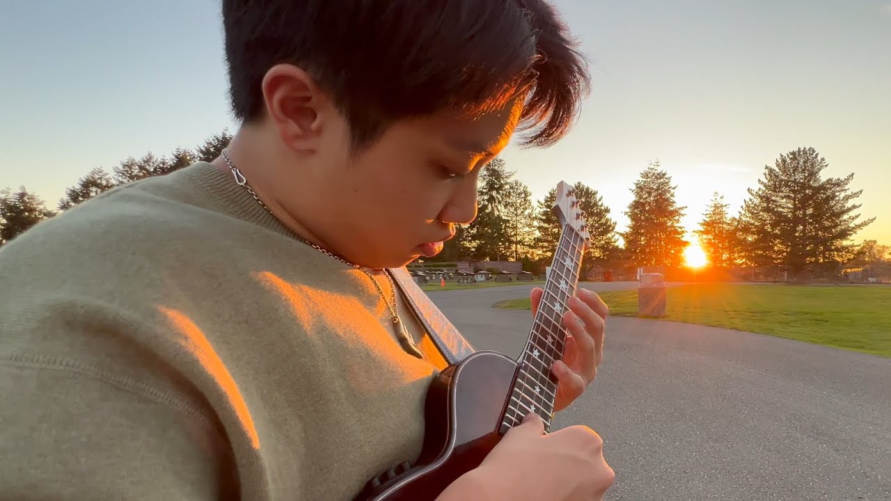 LITTLE WING on One Ukulele, tribute to Jimi Hendrix - YouTube