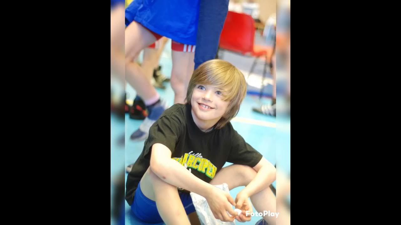 The wonderful beauty of the boys - YouTube