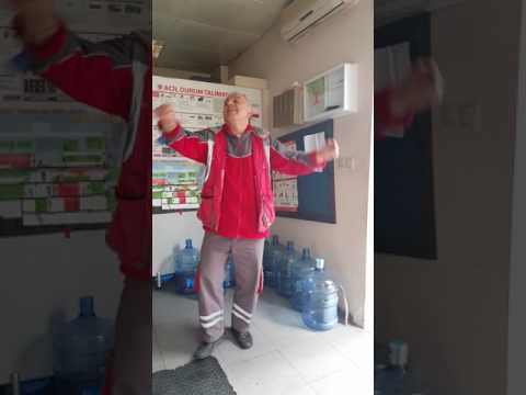 Erik dali oynayan pompaci 😊😂