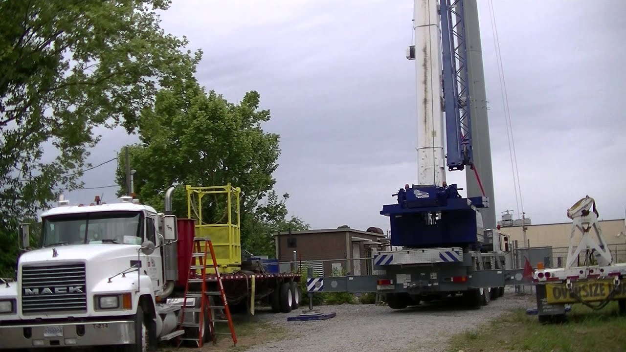 Southway Crane and Rigging 180ton Mobile Crane Setup - YouTube