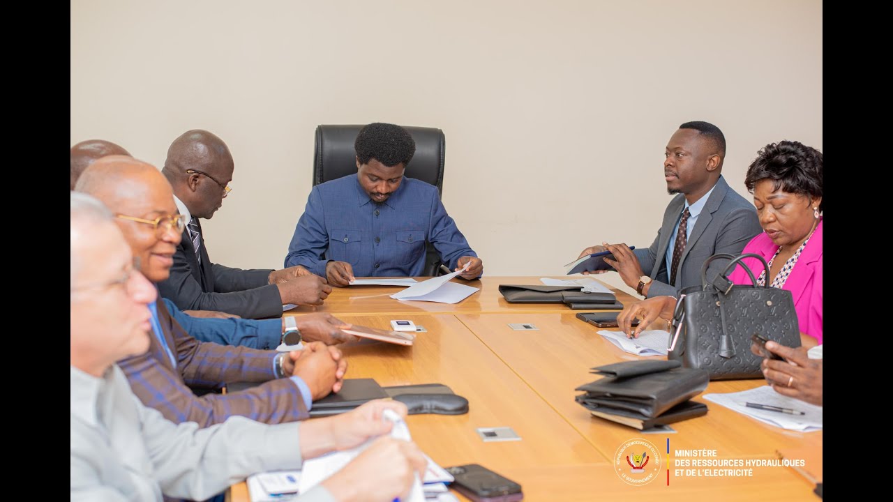 🛑 DIRECT RTNC : ACTUALITÉS DU LUNDI 11 NOVEMBRE DE 13H - YouTube