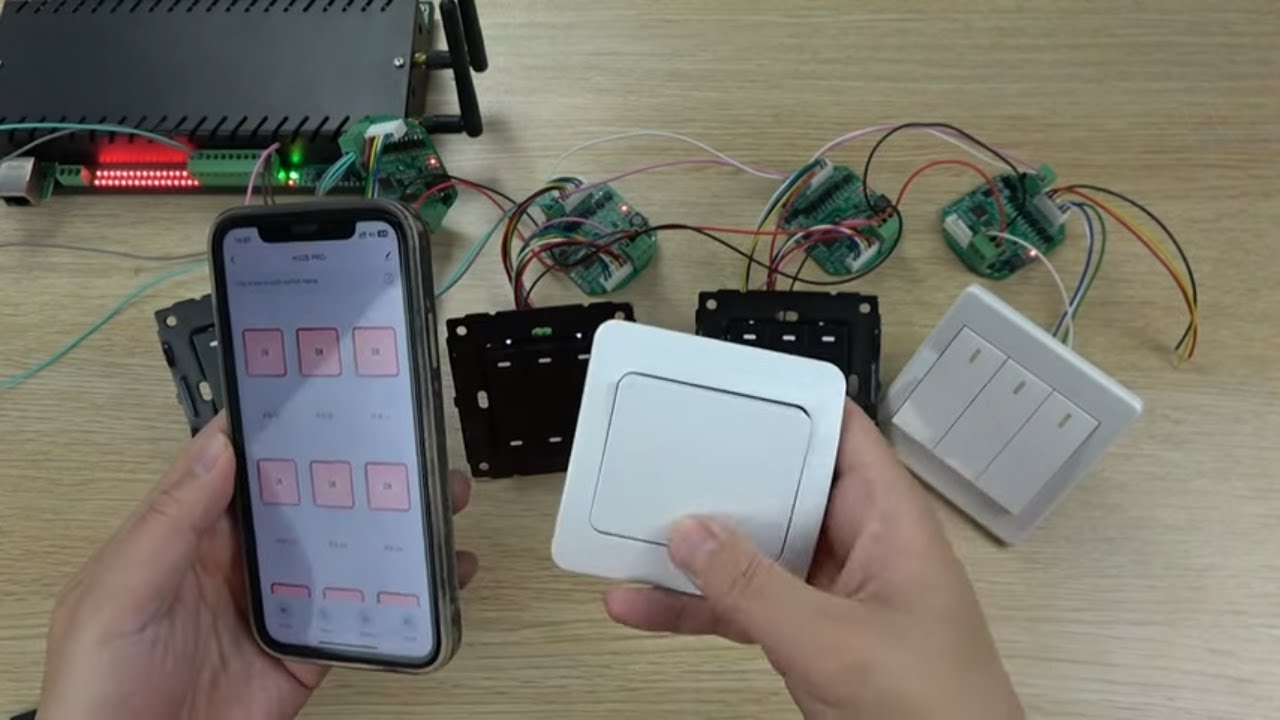 traditional switch work with H32B-Pro home automation controller - YouTube