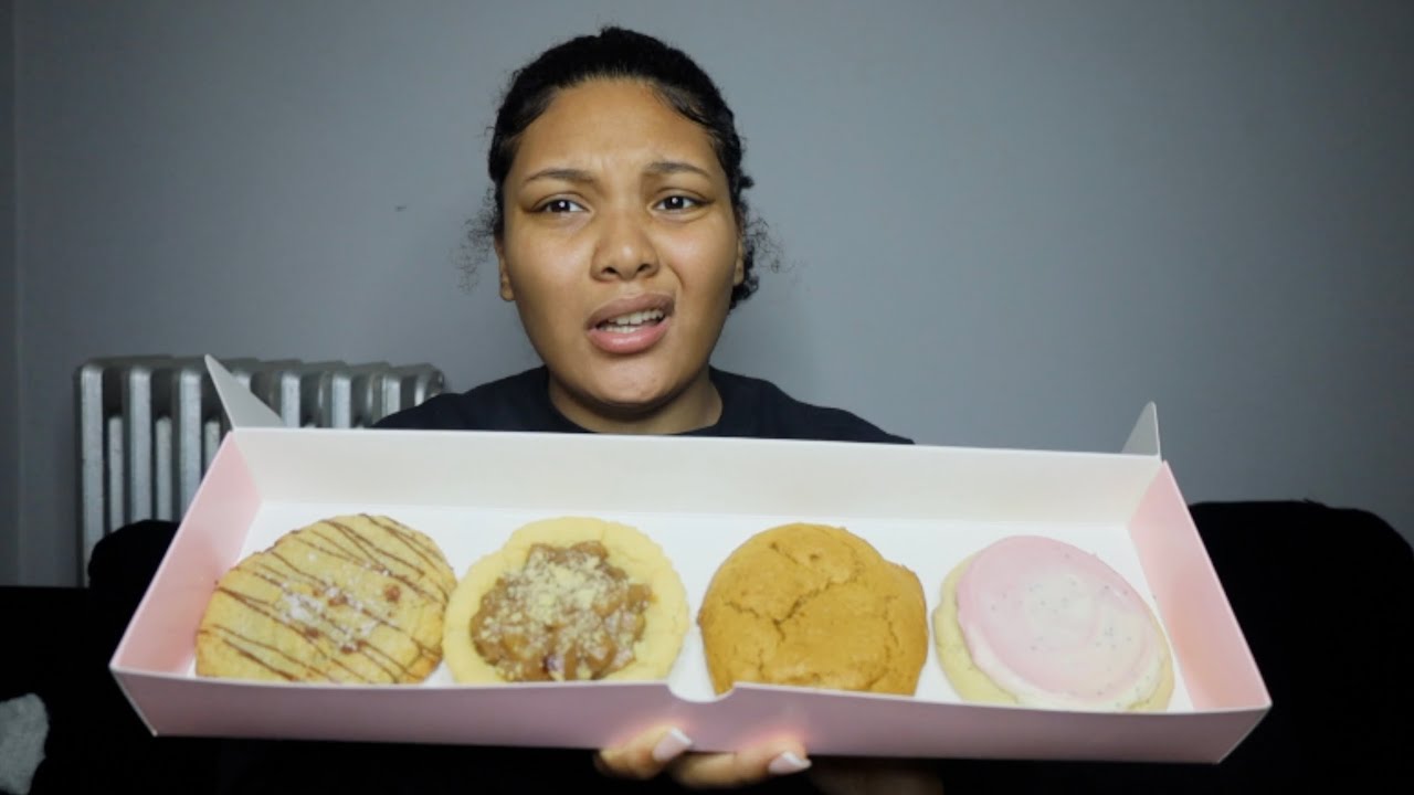 CRUMBL COOKIES MESSED UP !: Hazelnut, Semi Sweet, Pumpkin Cake, Apple ...