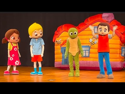 Derin Türkü İle Niloya Müzikli Çocuk Tiyatro Gösterisi İzledik.