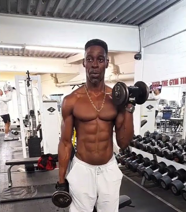 Get The Most Of Your Standing Dumbbell Biceps Curl - YouTube