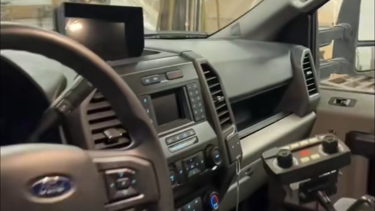 2022 ford f600 switch n go upfit. - YouTube