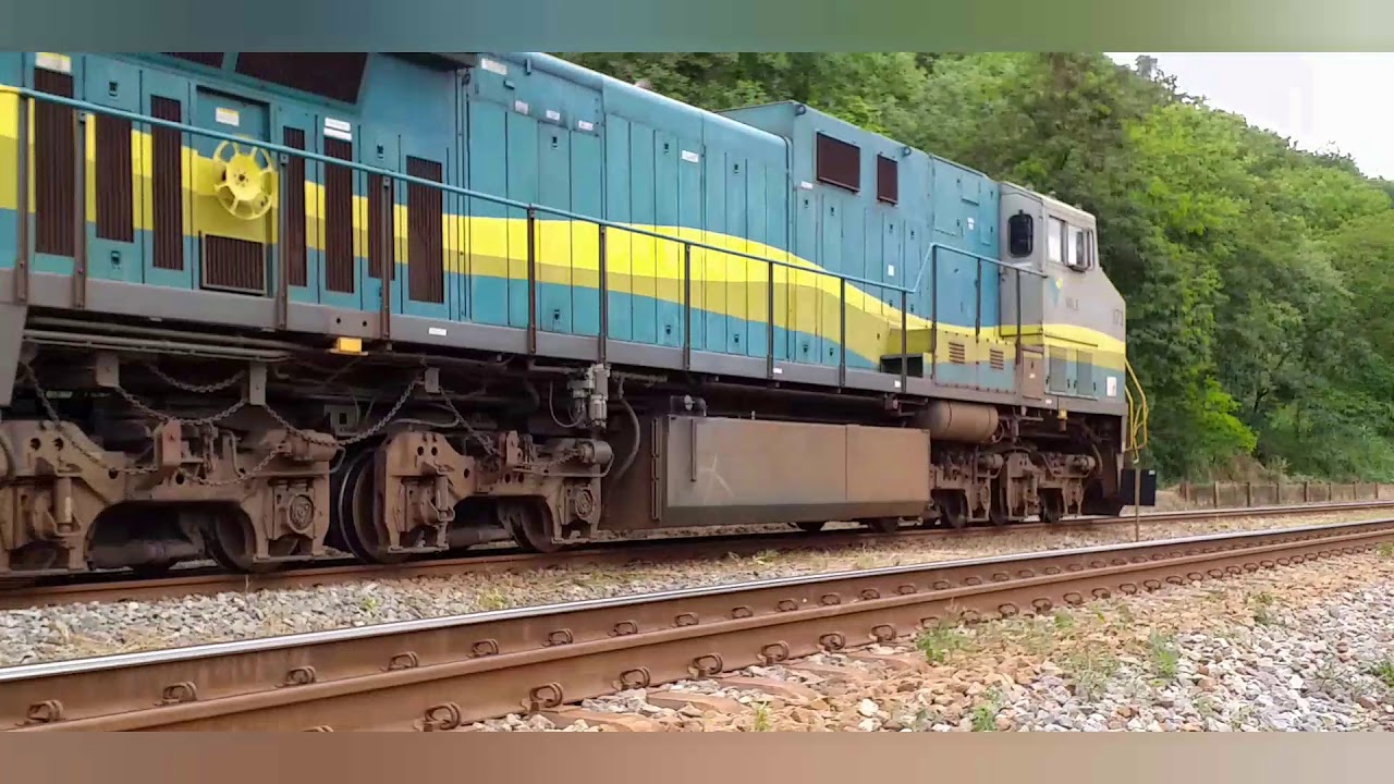 Dash 9 Locomotive - YouTube