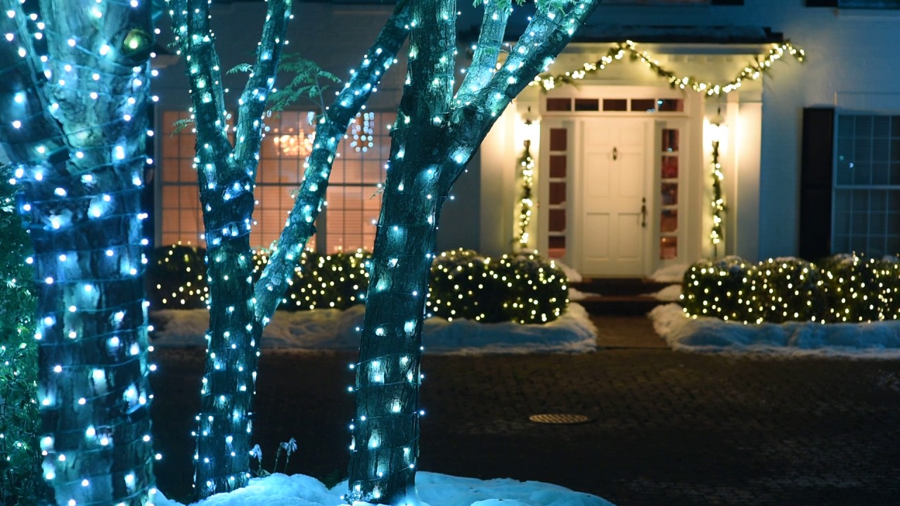 Synchronized RGB Morphing Light Strings - YouTube