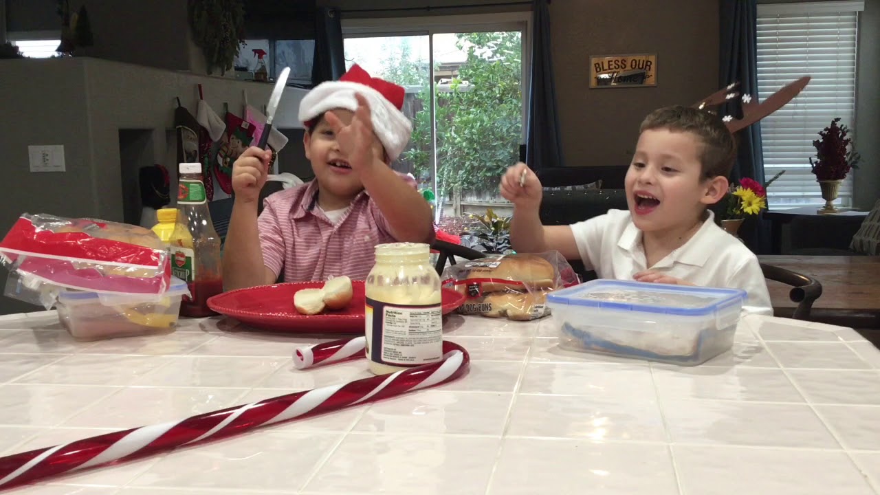 Team Hot-dogs Go!! - YouTube