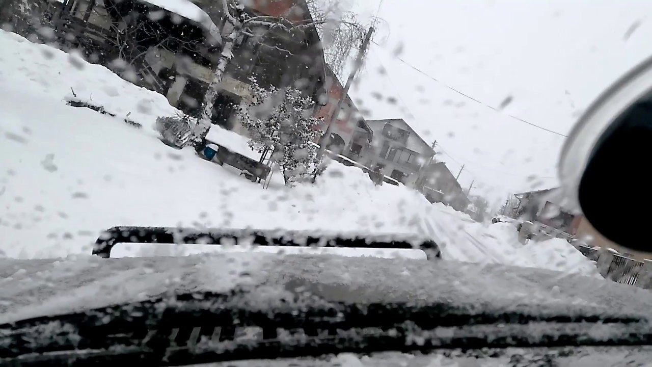 Lada Niva crash - YouTube