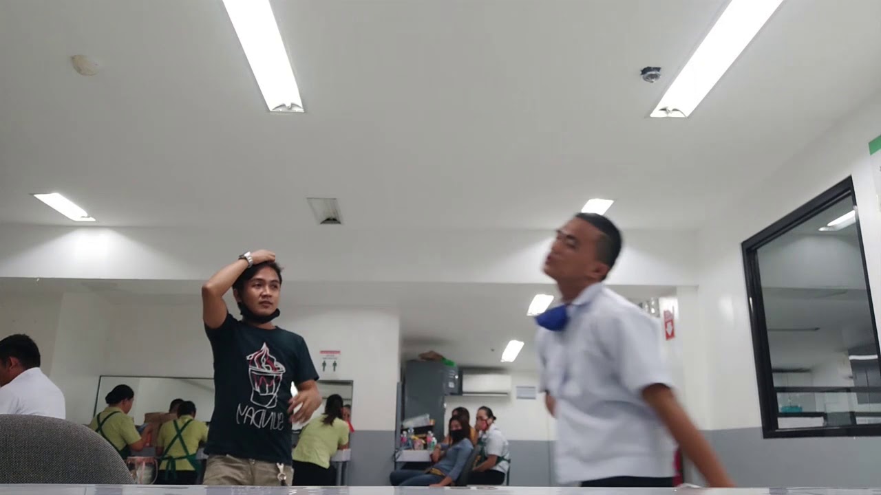 Kabaong dance - YouTube