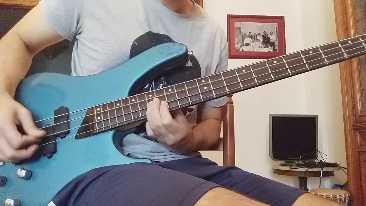 The Four Horsemen - Metallica (Raw Bass Cover) - YouTube