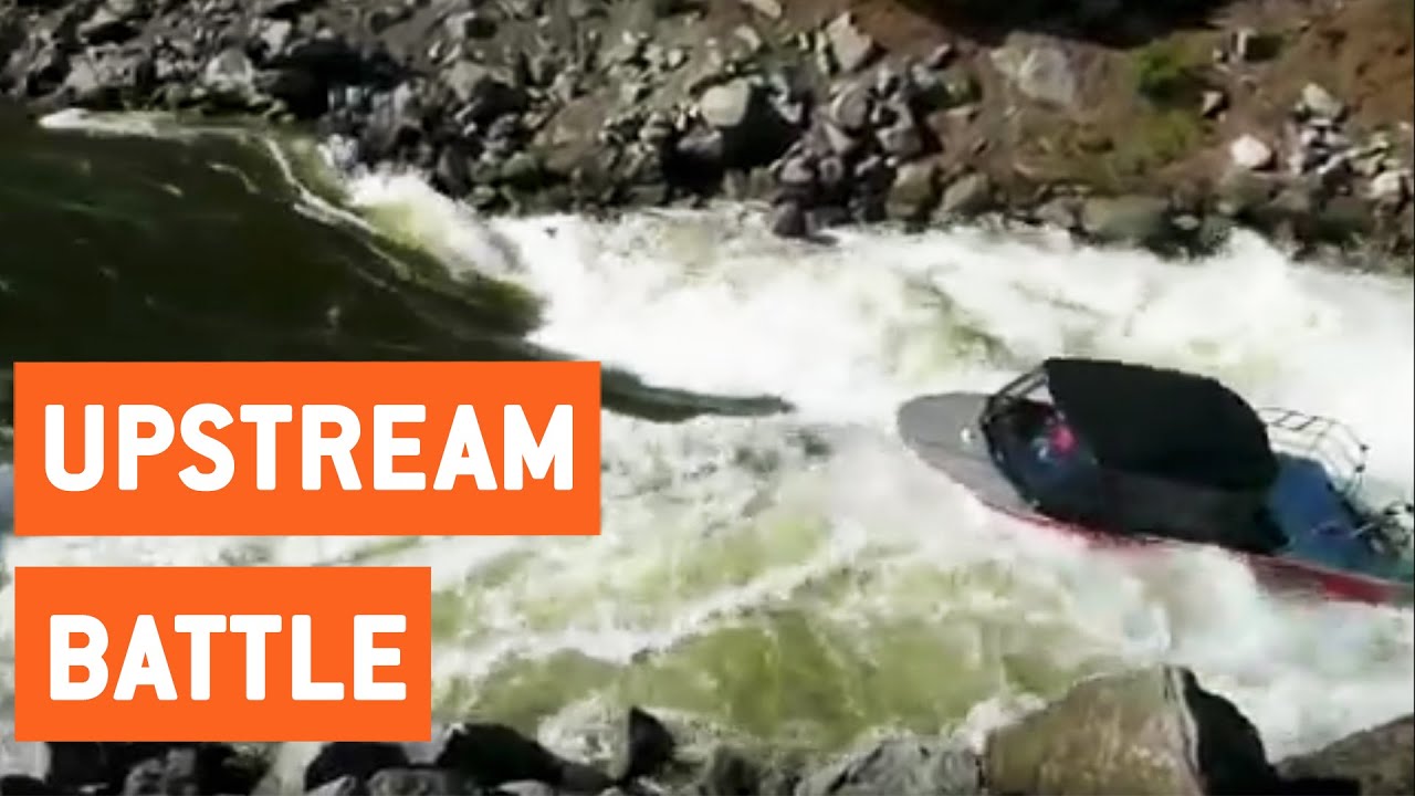 Jet Boat Powers Upstream | Boat Battle - YouTube