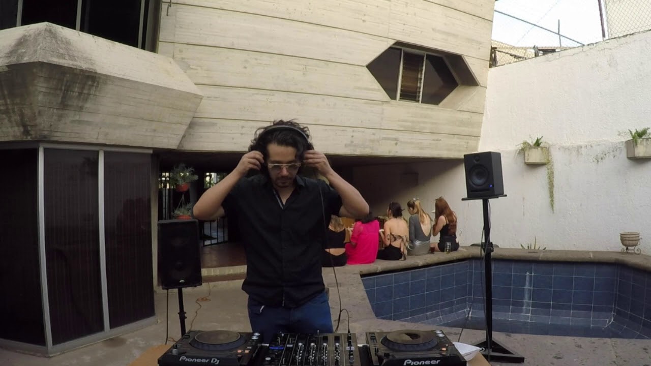 LEON XIV | Sunset Sessions @ Home - YouTube